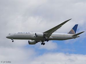 UA82 Live Flight Tracker