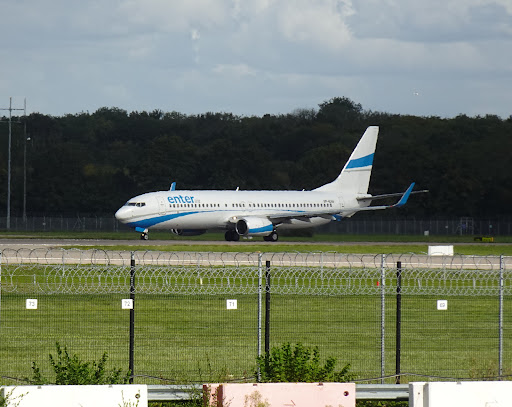 Enter Air Flight Tracker (E4 / ENT) - Plane Finder
