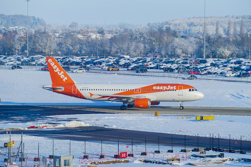 easyJet G-EZTV Tracking History - Plane Finder